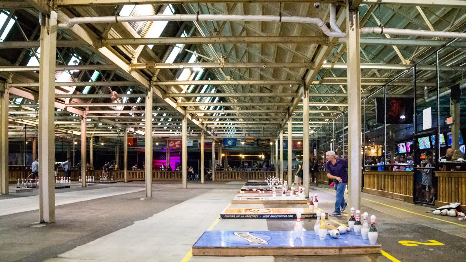 Fun-Filled Date Nights in Metro Detroit - Chevy Detroit