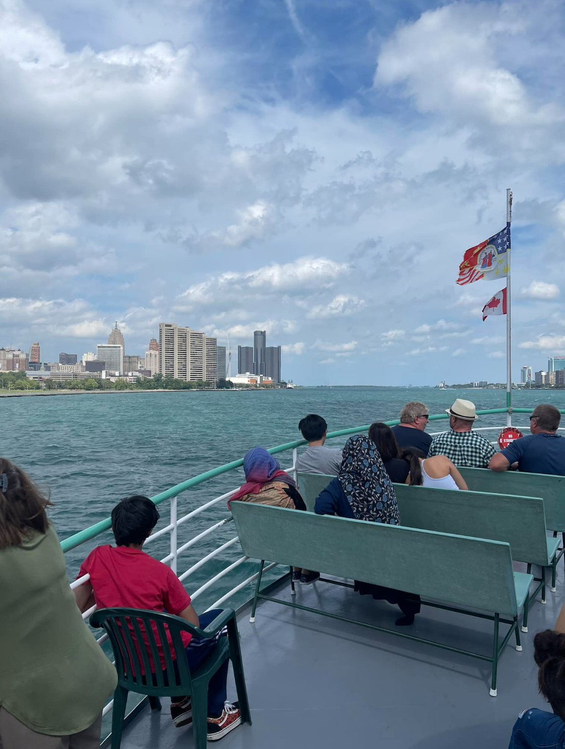 Take A Metro Detroit Tour - Chevy Detroit